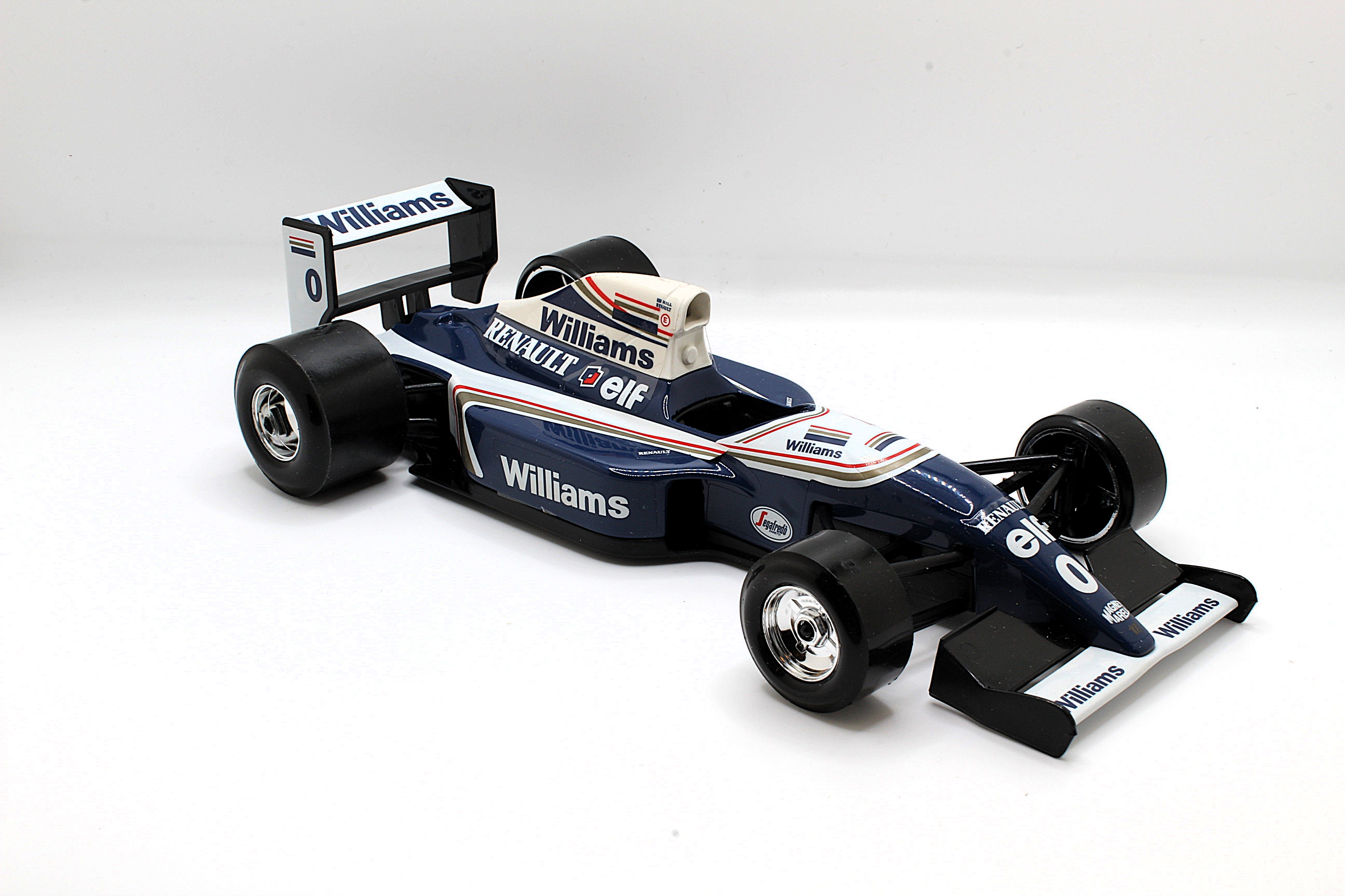 Bburago 1:24 Scale Williams FW16 Damon Hill Boxed Diecast Model ...